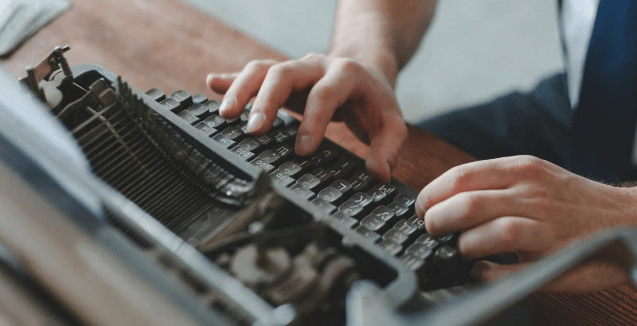 What is Third Person Point of View in Writing? Definition + Examples ...